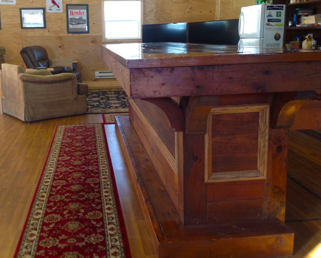 Rustic Wood Braces – Project Pictures – Depot Digest