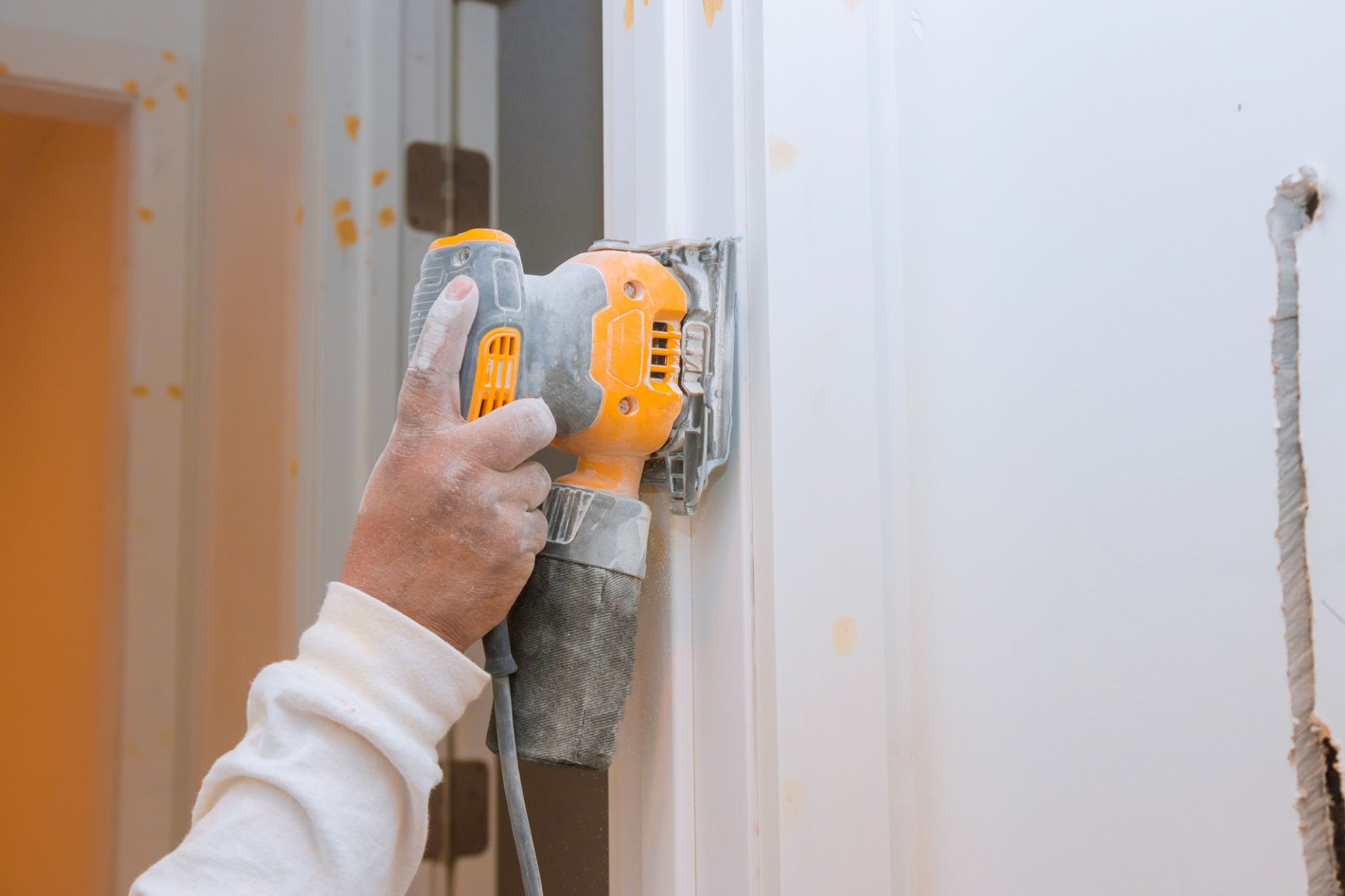 How to Install Door and Window Trim for Beginners – Depot Digest